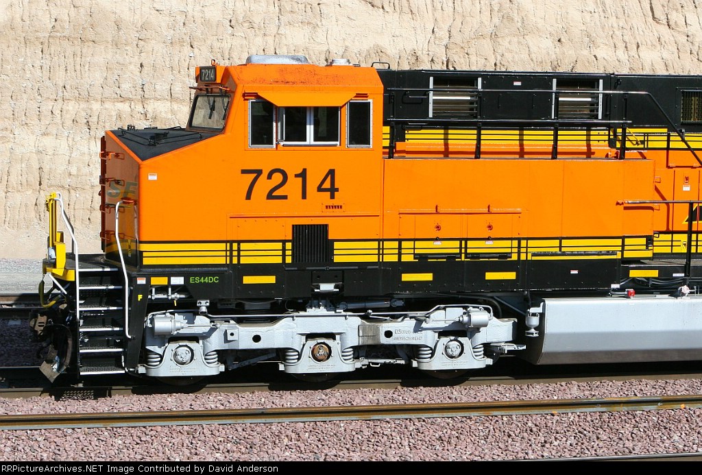 BNSF 7214
